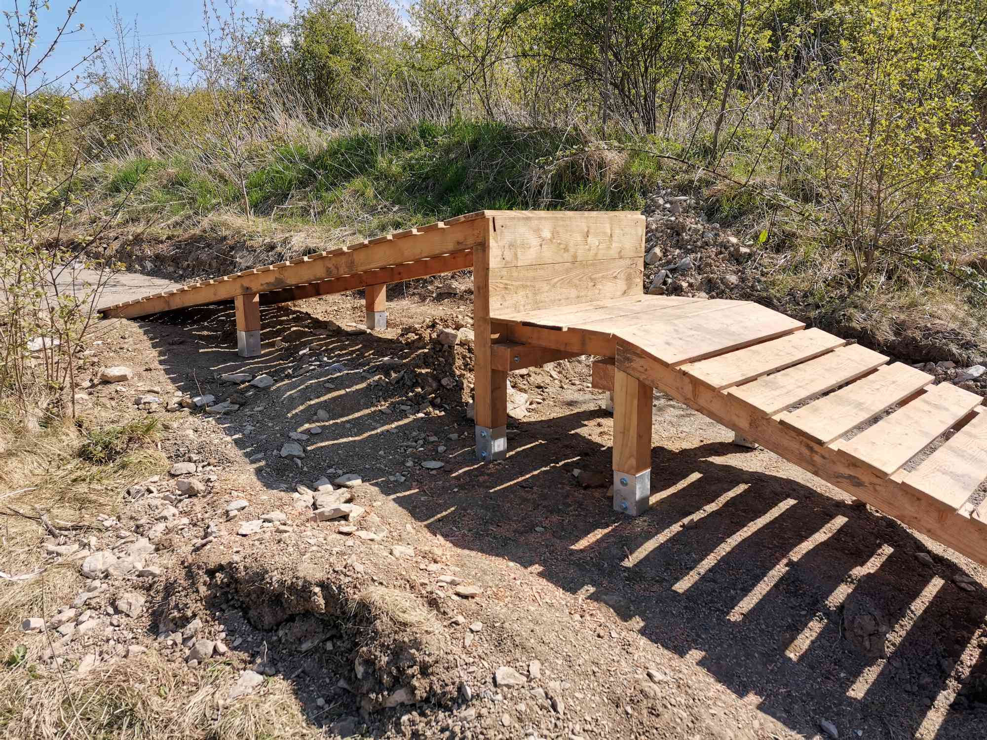 Mountainbike Techniktrail, MTB Skillpark, Skillcenter, Northshore, Drop ...